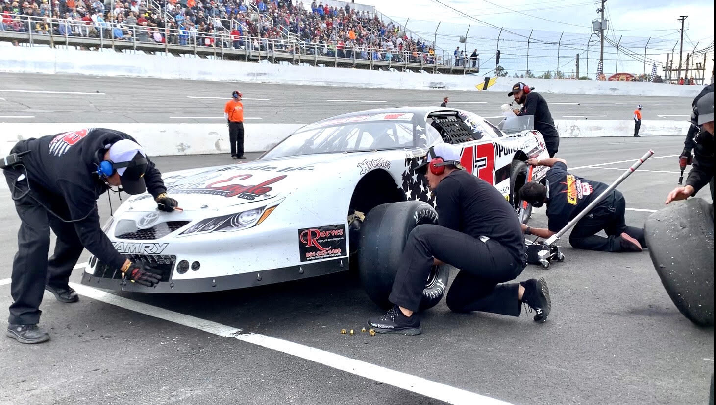 Inside the action: Spot one on pit row at the 2020 Snowball Derby
