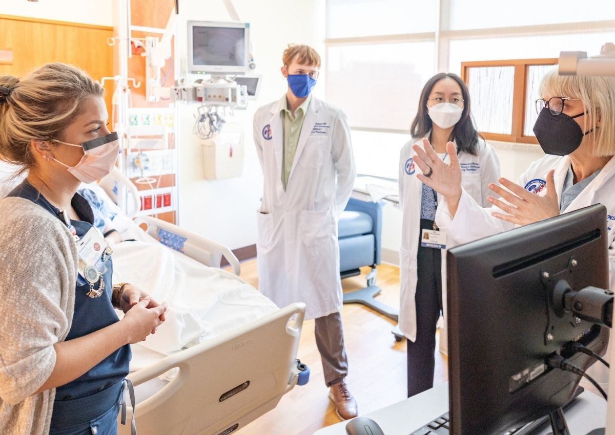 UF develops artificial intelligence in ICU