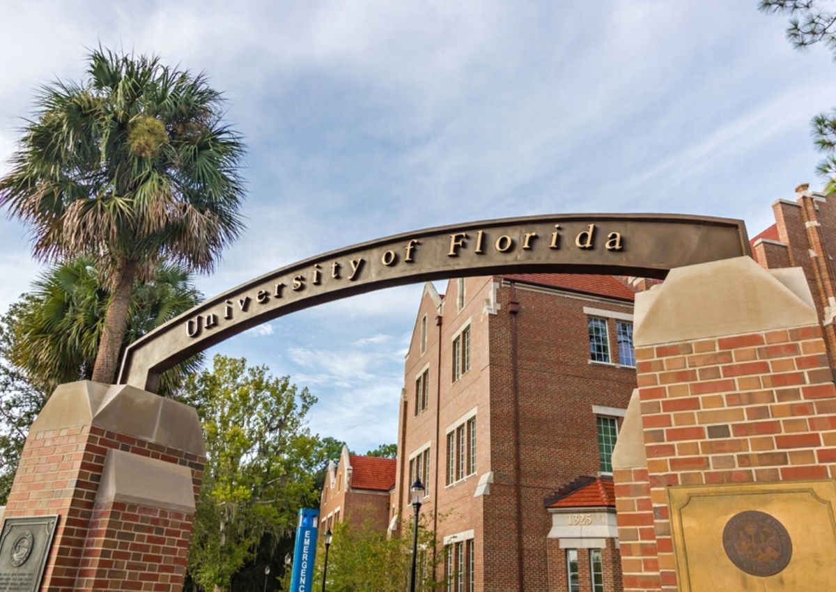 UF Online announces partnership with Amazon