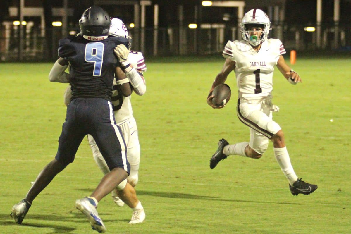 Oak Hall edges P.K. Yonge in preseason opener