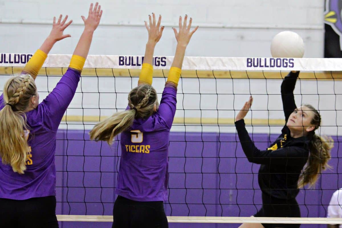 Bradford, Union County complete semis sweeps