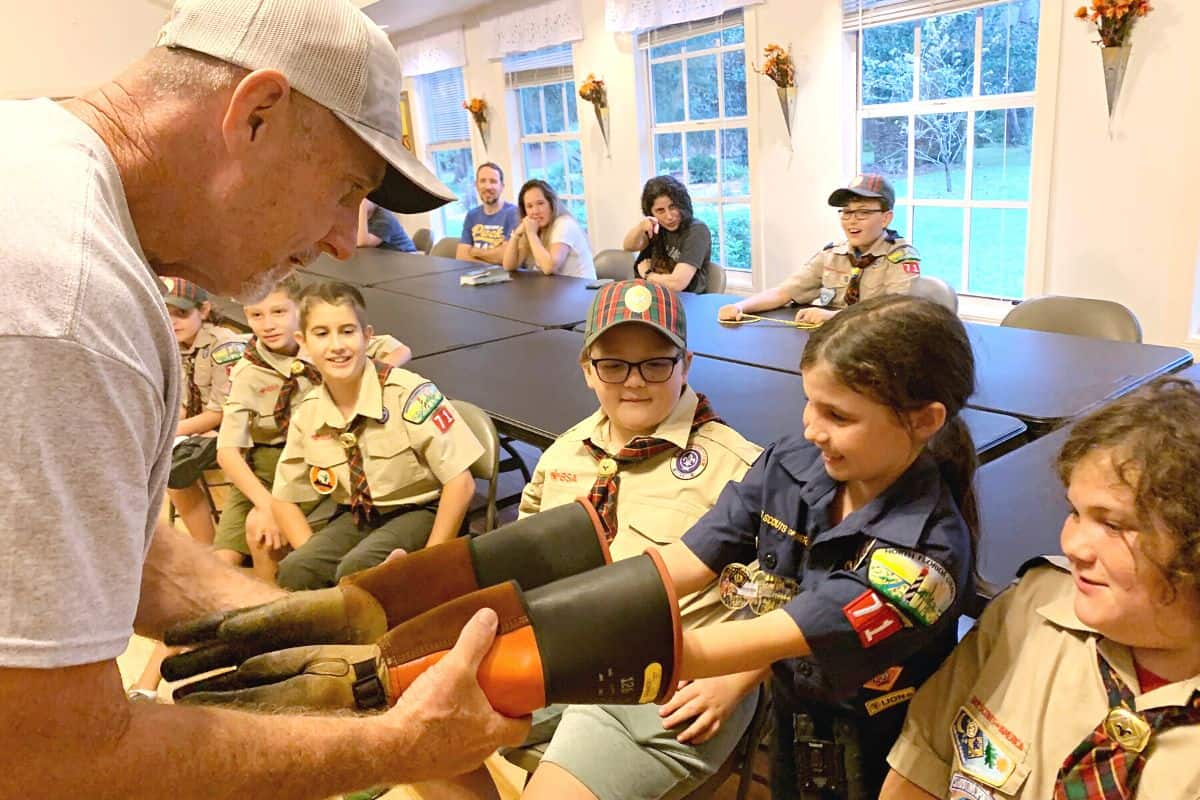GRU teaches Cub Scouts about power line safety