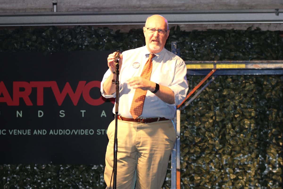 Ward to take mayoral reins from Poe in January