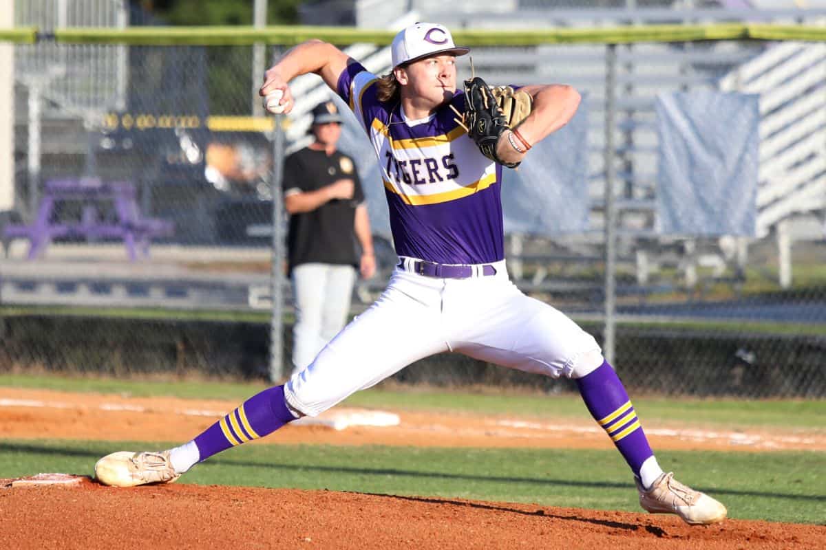 Columbia capitalizes on Valdosta errors