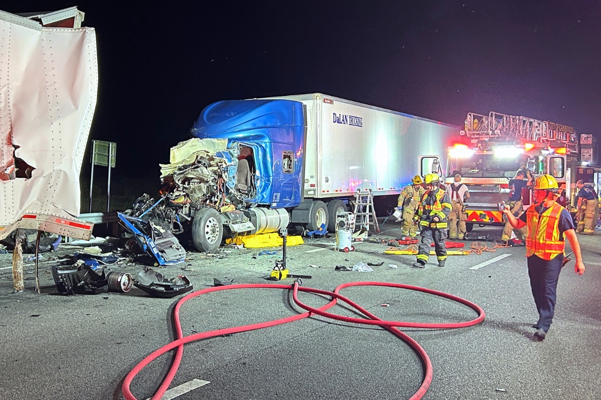 I-75 semi crash kills one, injures one