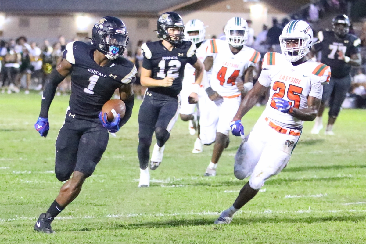 Buchholz wins 10th straight against Eastside