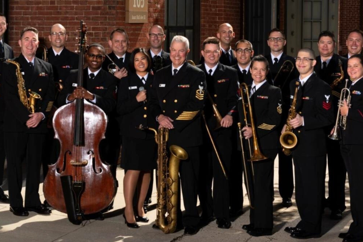 U.S. Navy band Commodores to perform in Gainesville