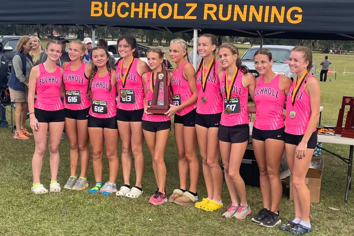 Buchholz Girls Claim Cross Country District Title 