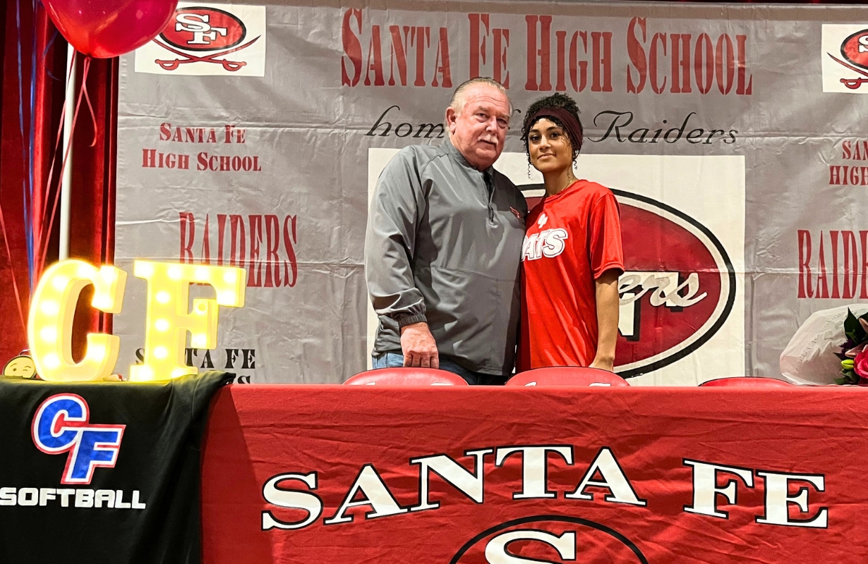 Santa Fe’s Amy Crosby signs with College of Central Florida