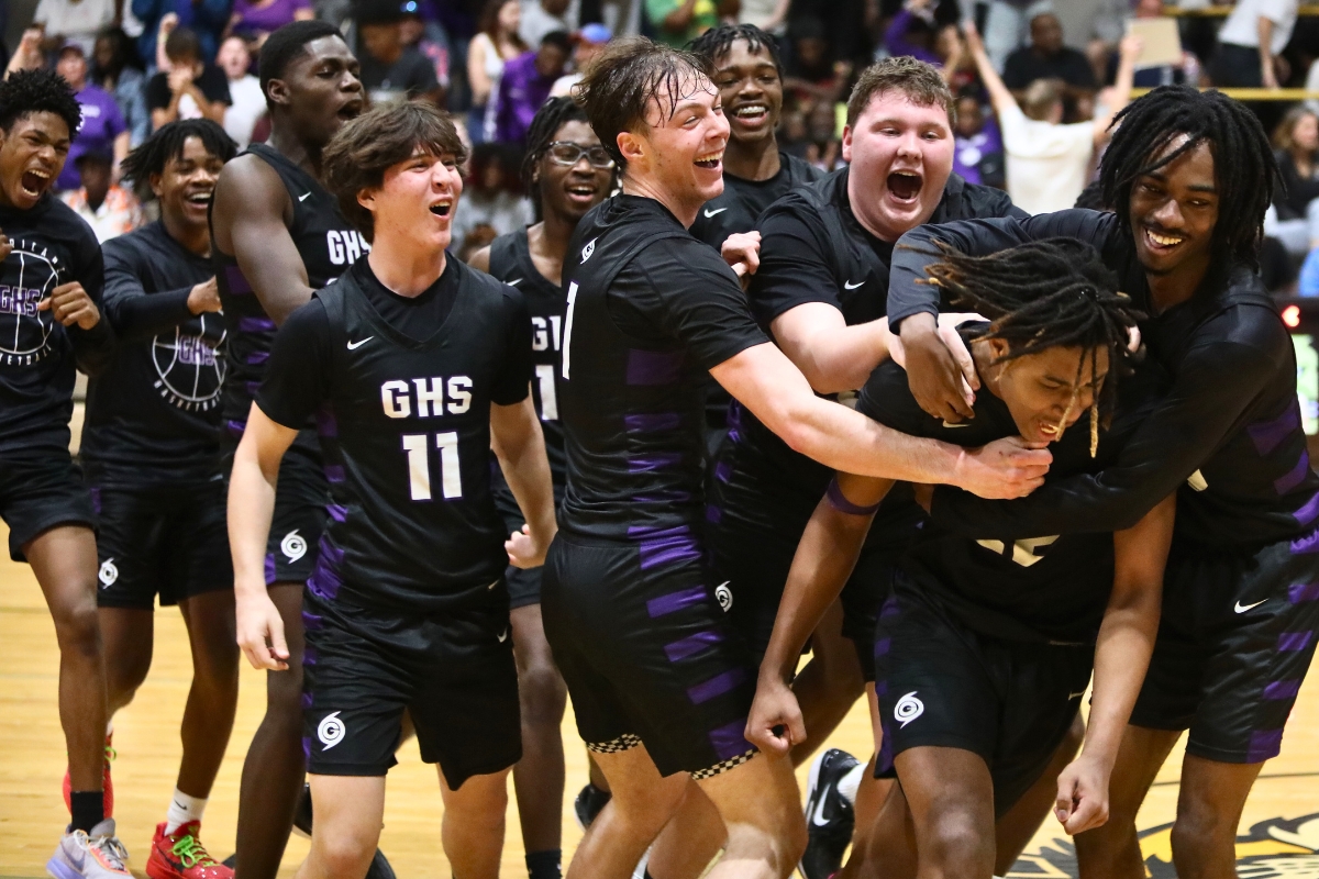GHS stuns Buchholz at the buzzer for district crown