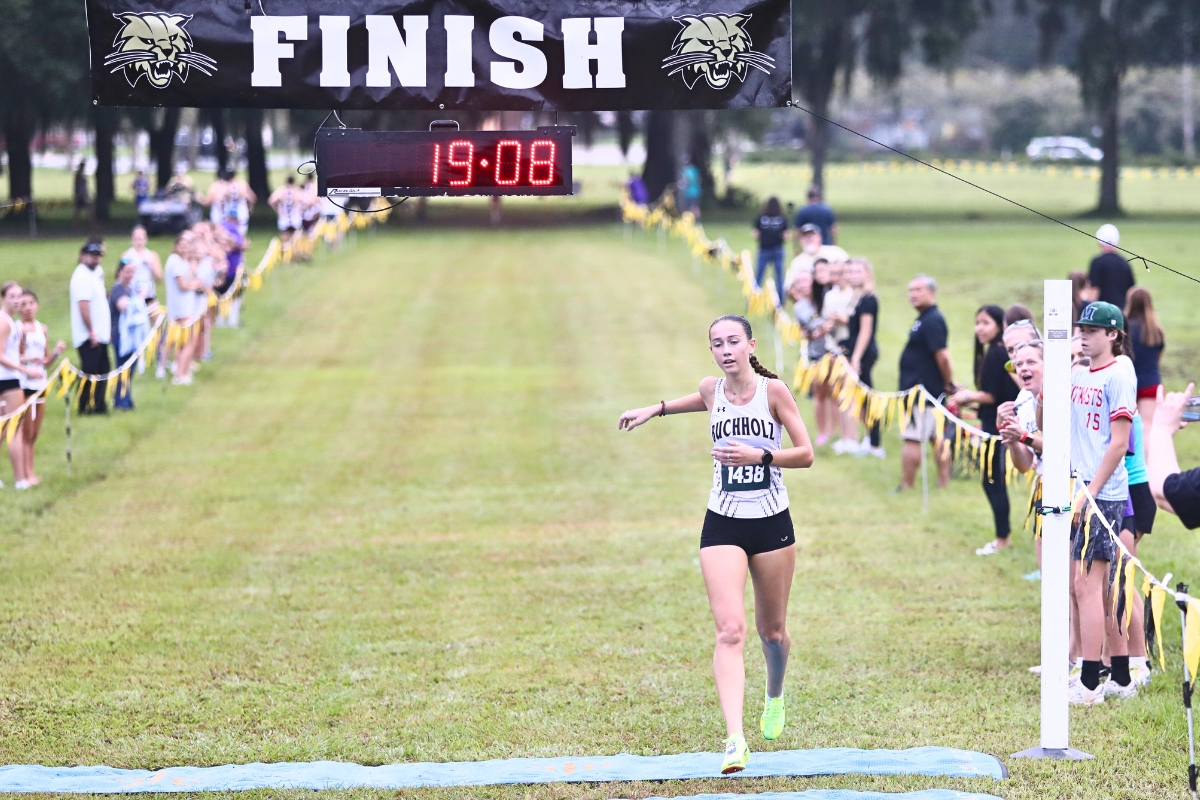 Buchholz girls, Oak Hall boys top Bobcat Classic