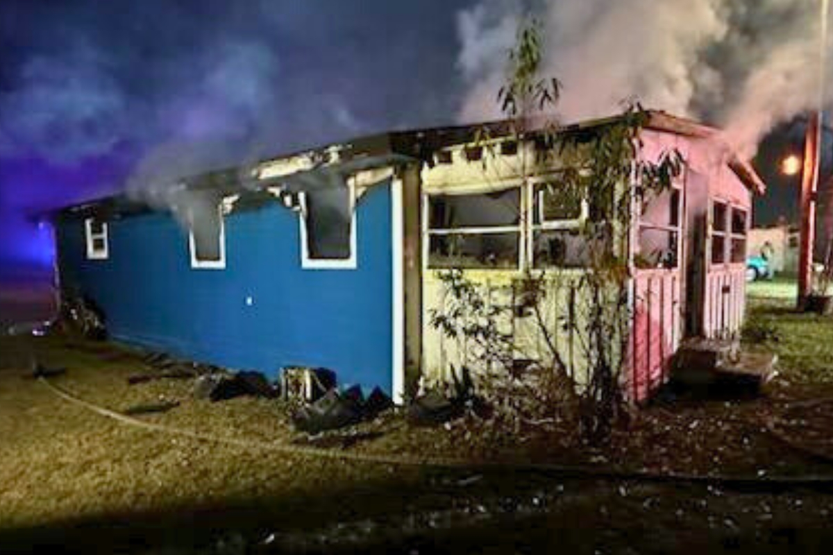 Firefighters contain residential house fire on SW 57th Road