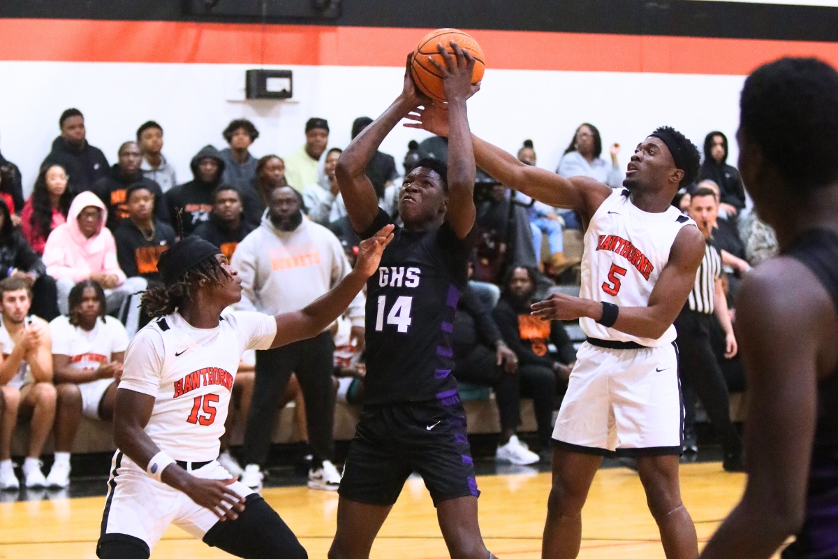 Hawthorne overcomes 9-0 deficit to beat GHS