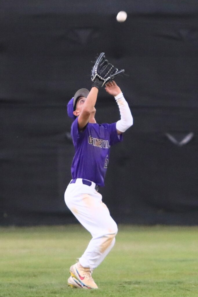 Walks, errors help Vanguard romp Gainesville