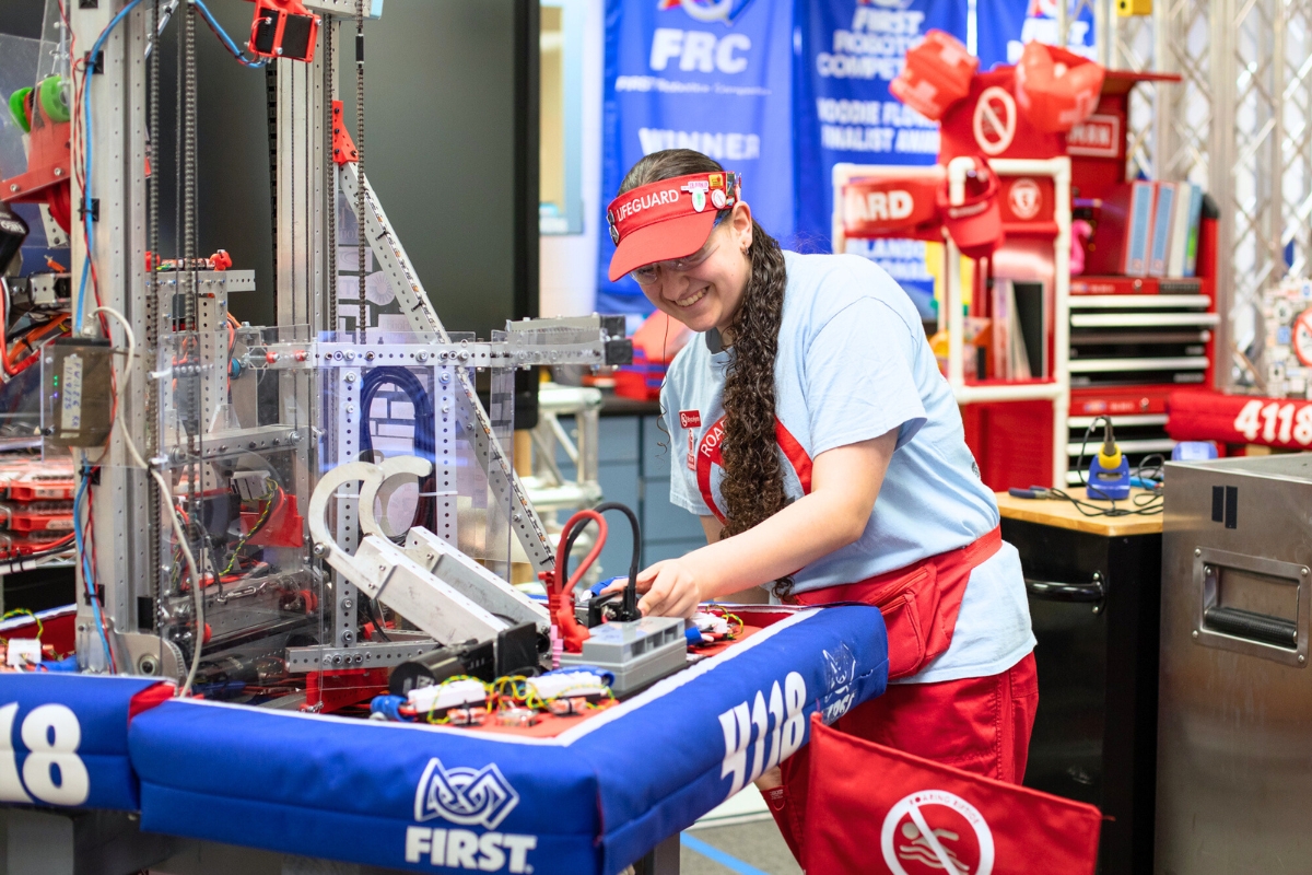 P.K. Yonge student wins 2025 FIRST Robotics Competition Dean’s List ...