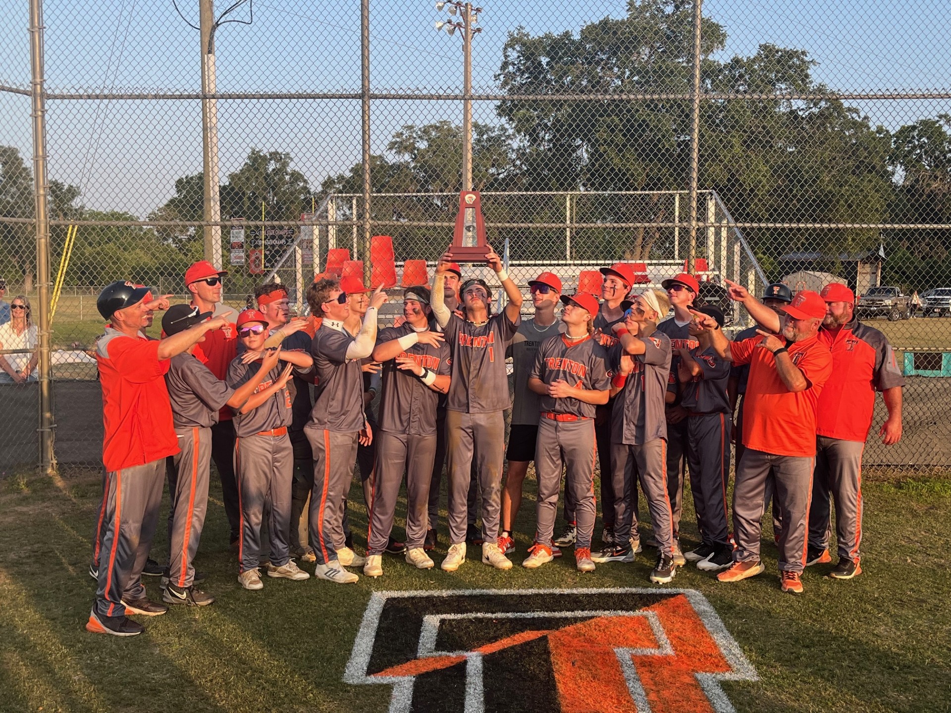 Trenton rallies late, clinches second straight final four