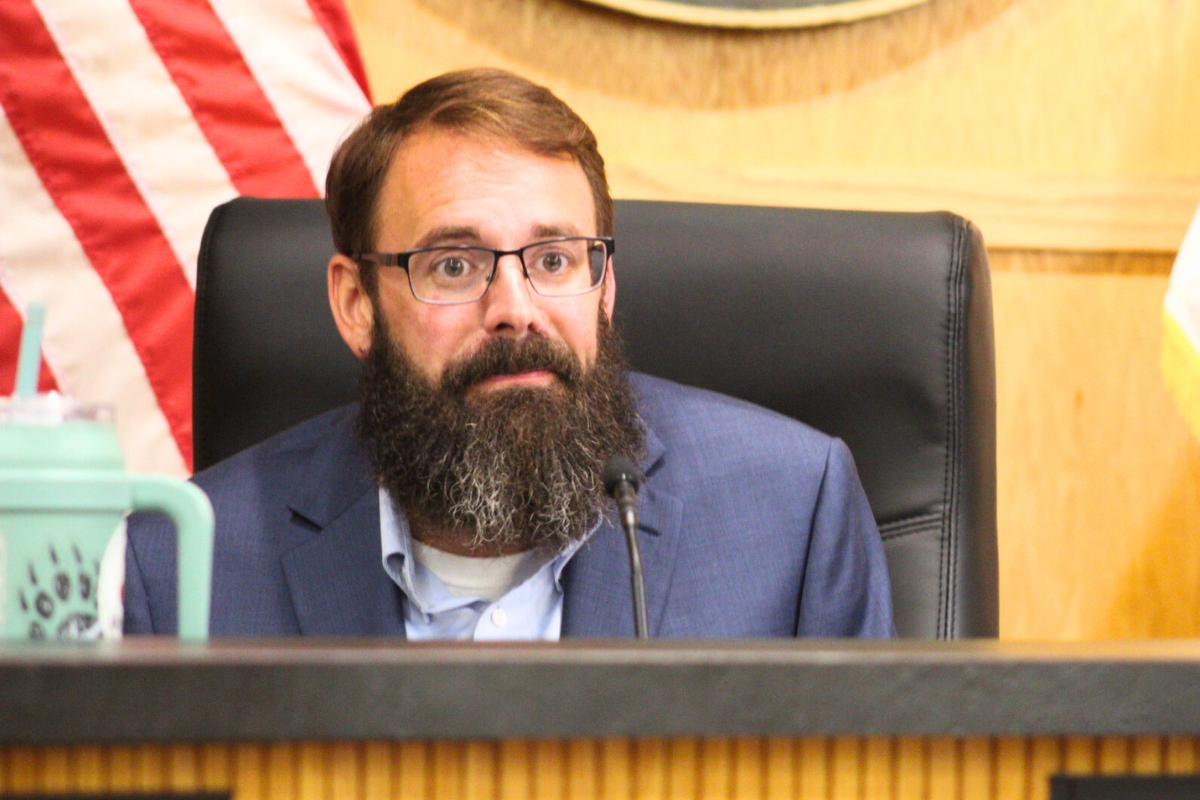 Newberry Community School Board gives OK to advertise principal job