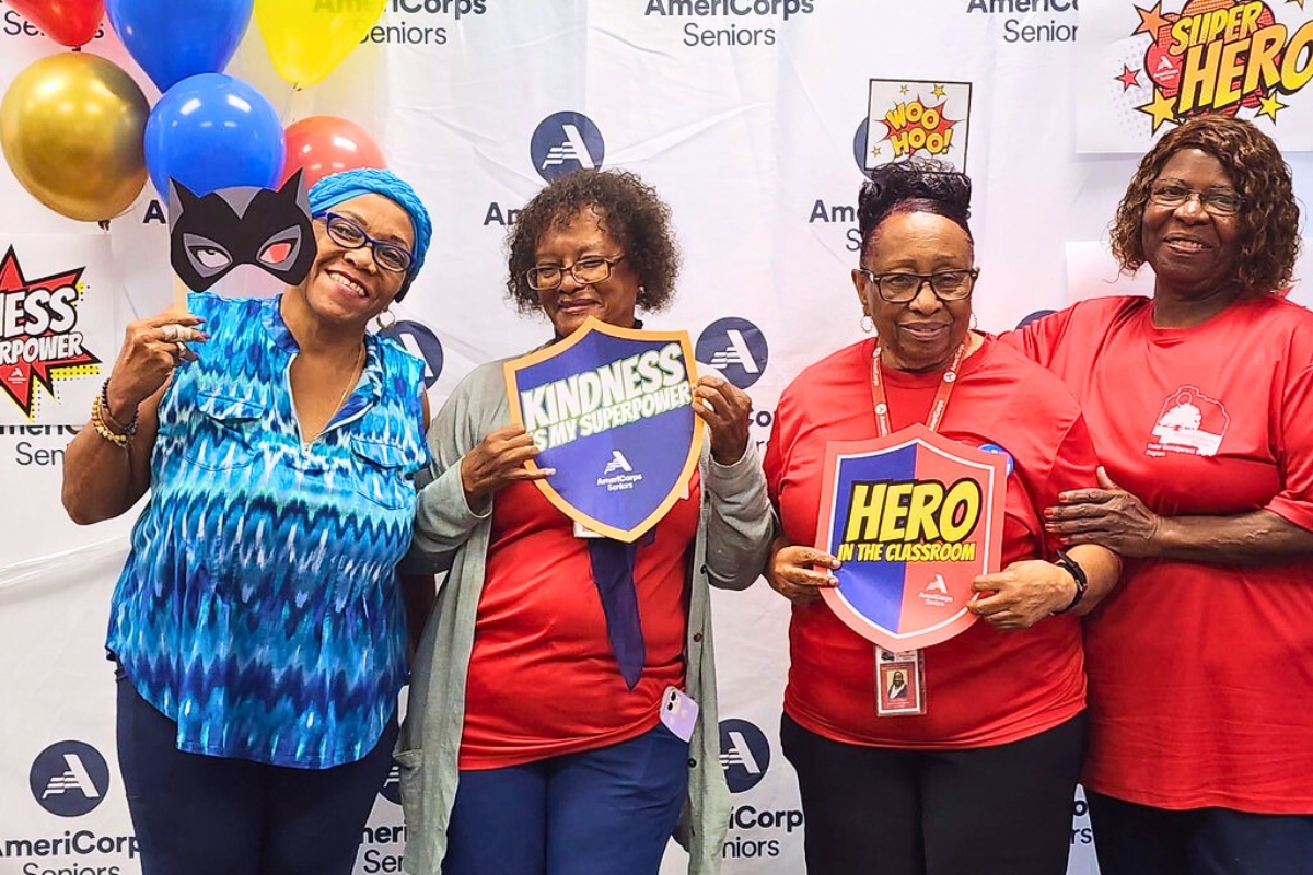 Alachua County Foster Grandparents program secures funds, seeks volunteers