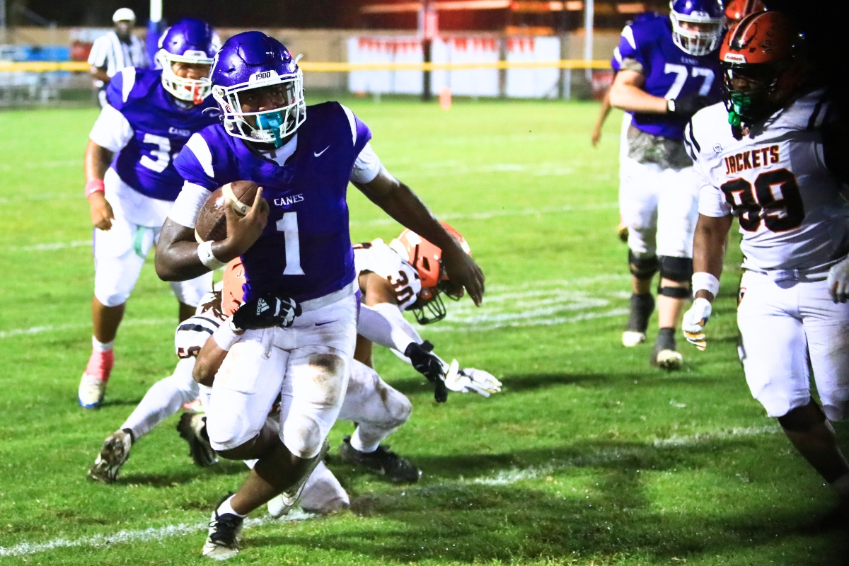 Mistakes doom Gainesville in loss to Leesburg